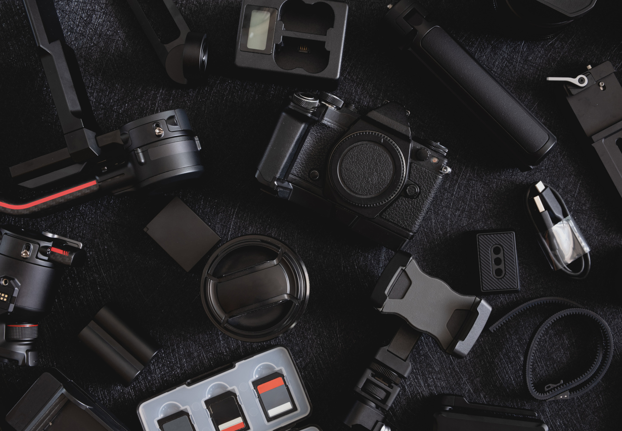 Best Photography Essentials For Beginners (2022 Review)